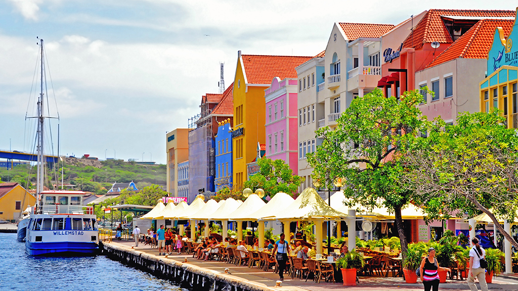 Tourism is booming in Curaçao! - What's Cooking In Curaçao
